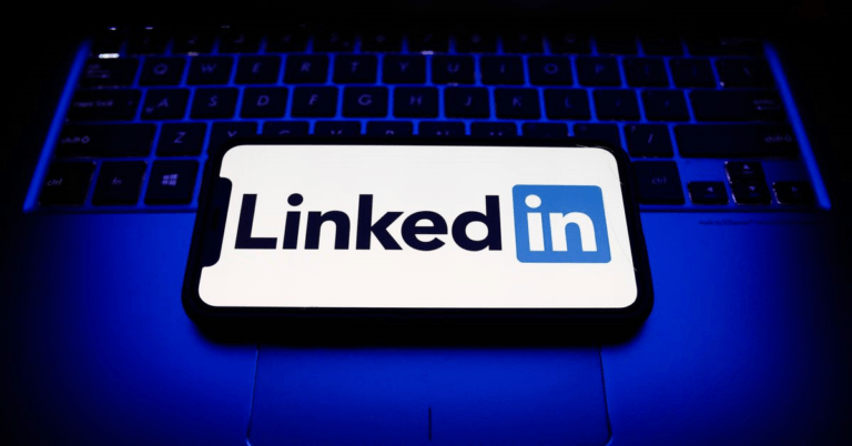 Microsoft-owned LinkedIn goes down for some users - The Corporate Magazine