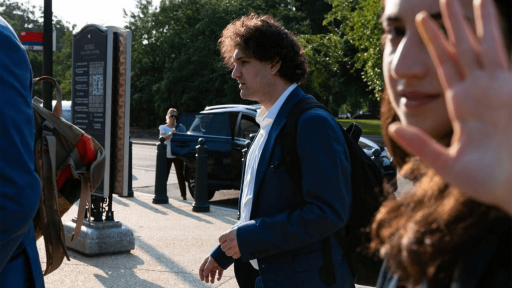 FTX co-founder plans to surrender for extradition to U.S. in front of ...